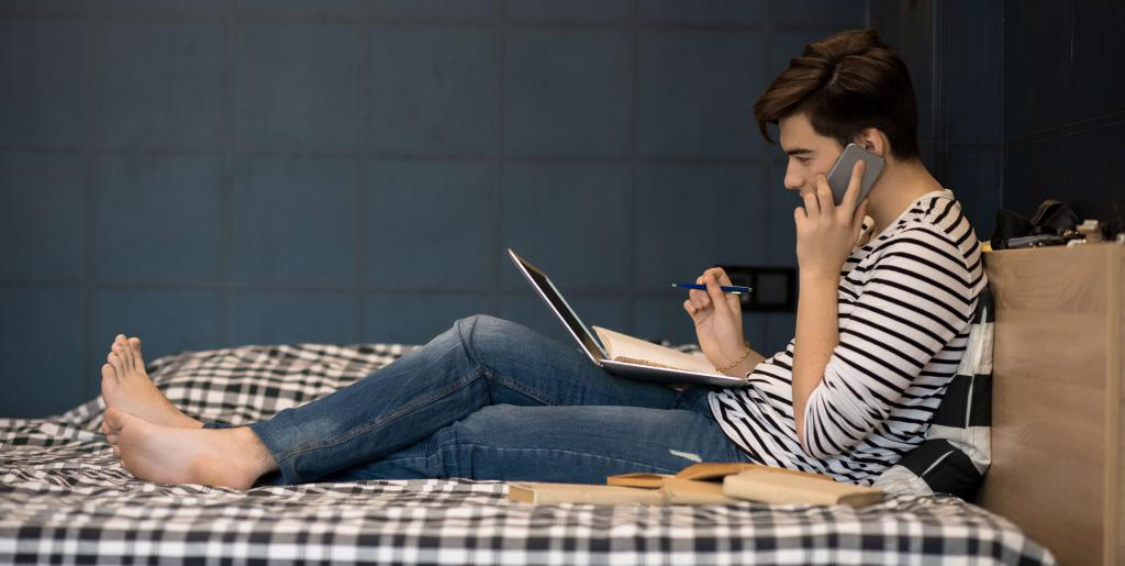 Best Mattress for College Students (Top 3 for 2025)